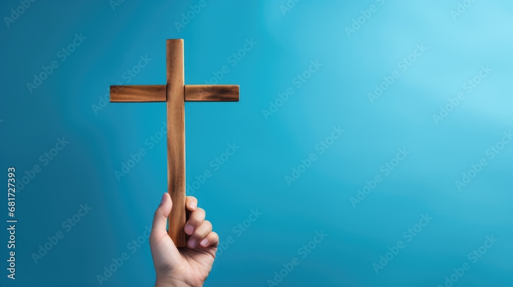 Navigating urban challenges! Feral cats in the city, a striking image ...