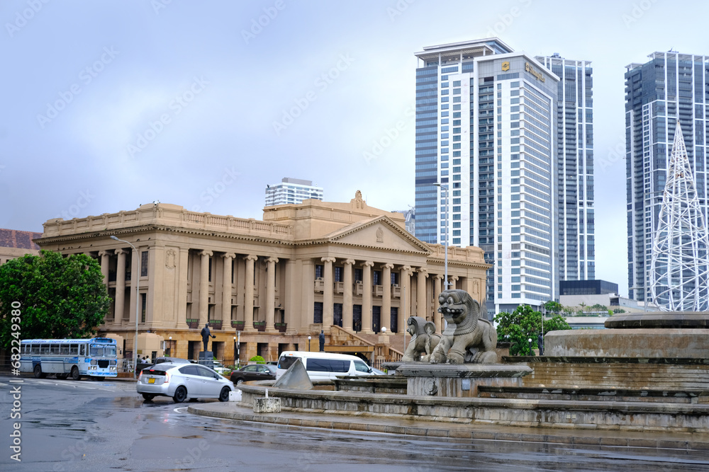 Old Parliament Building, Government and referendums, tourist ...