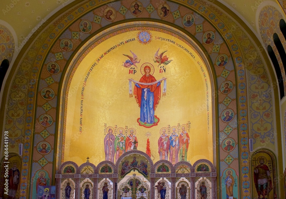 Foto de Stock virgin mary with peace hope and glory in ukrainian ...