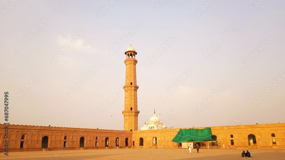 Pakistan's Iconic Lahore: Exclusive Images of Minar-e-Pakistan ...