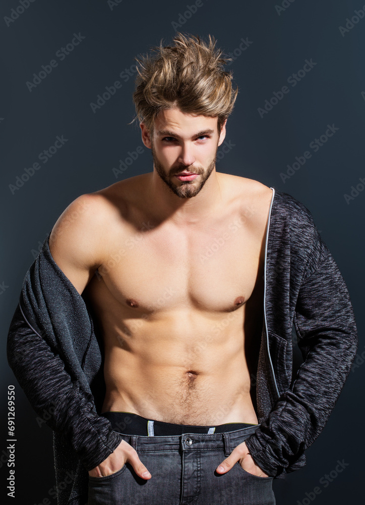 Стоковое фото «sexy Body Nude Torso Strong Man Seductive Gay Muscular Shirtless Man