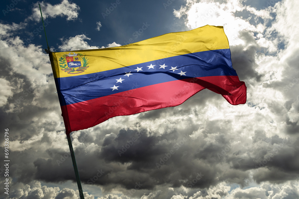 Flag of Venezuela The current eight-star flag of Venezuela was ...