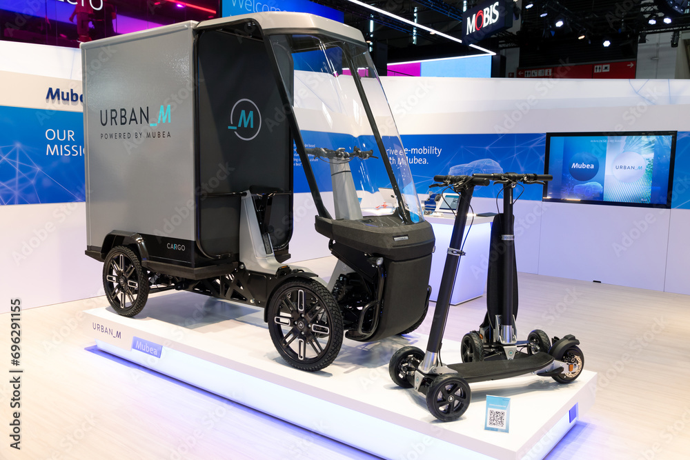 Mubea Urban Mobility Cargo eCargobike Stock Photo | Adobe Stock