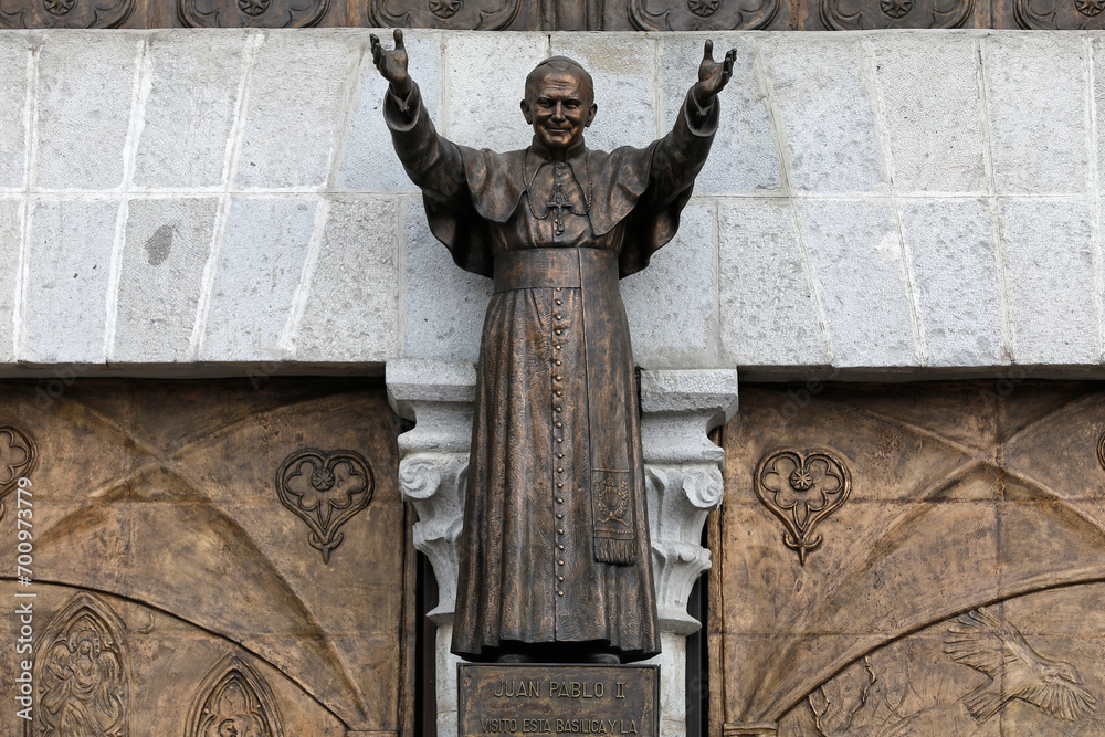 Basilica of the National Vow (Spanish: BasÃ­lica del Voto Nacional ...