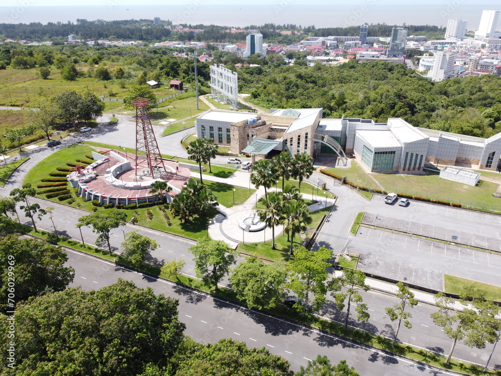 Miri in Malaysia where based for Gunung Mulu National Park. The history ...