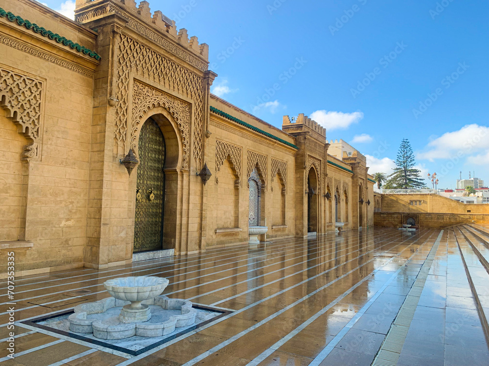 Foto de Stock Arabic Door, Arabic oriental styled door in Rabat ...