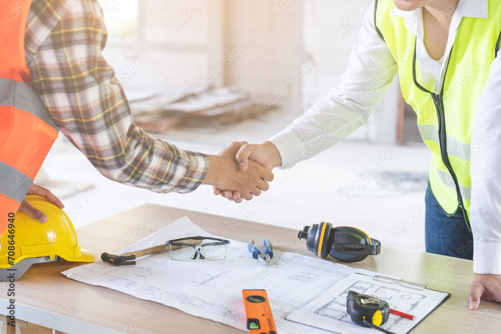 Engineer team building, teamwork contractor asian young man partnership ...