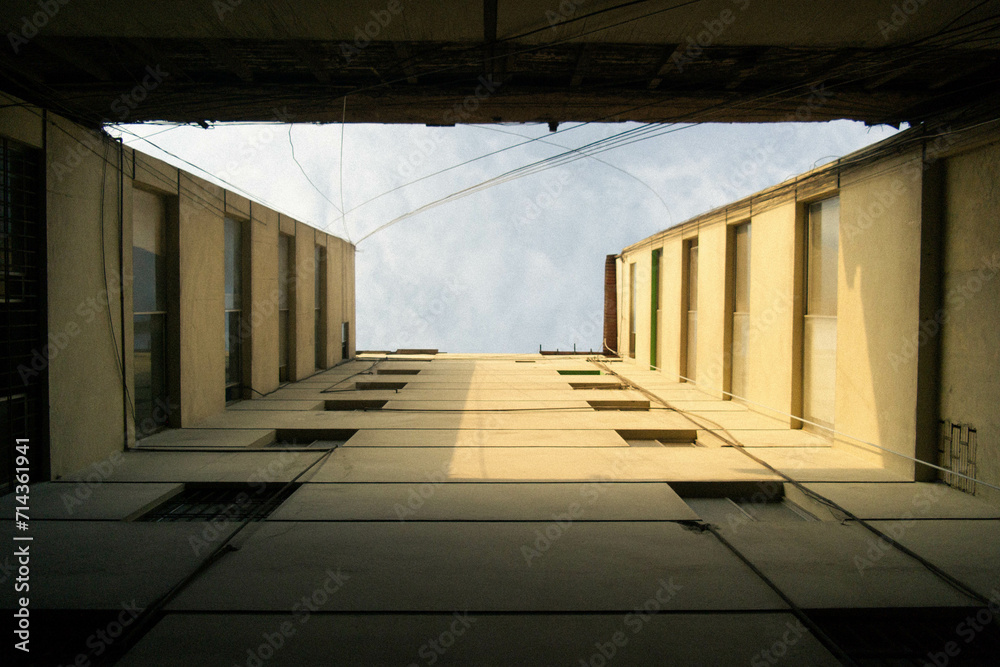 The streets of Lima unfold their maximum expression through the lens ...