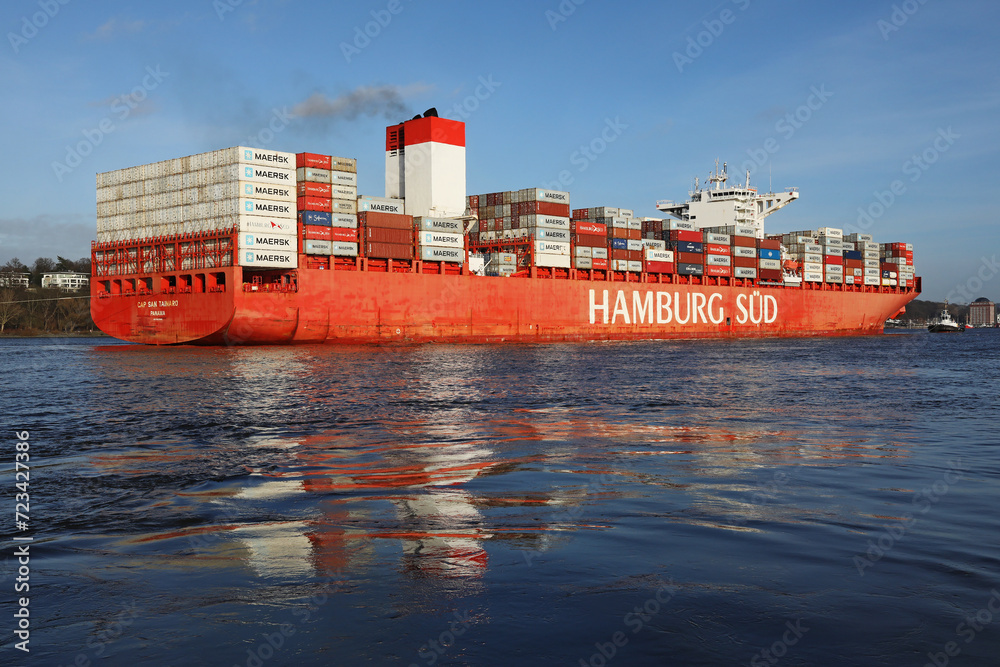 Stock-Foto „Das Containerschiff Cap San Tainaro von Hamburg Süd, heute ...
