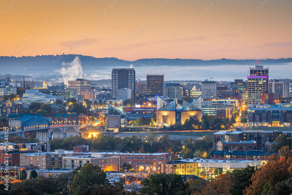 Chattanooga, Tennessee, USA downtown city skyline at dusk. Stock Photo ...