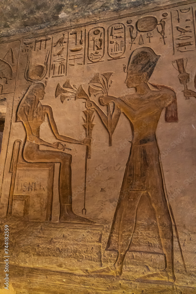 honoring the goddess Hathor, personified by Nefertari, Ramses's most ...