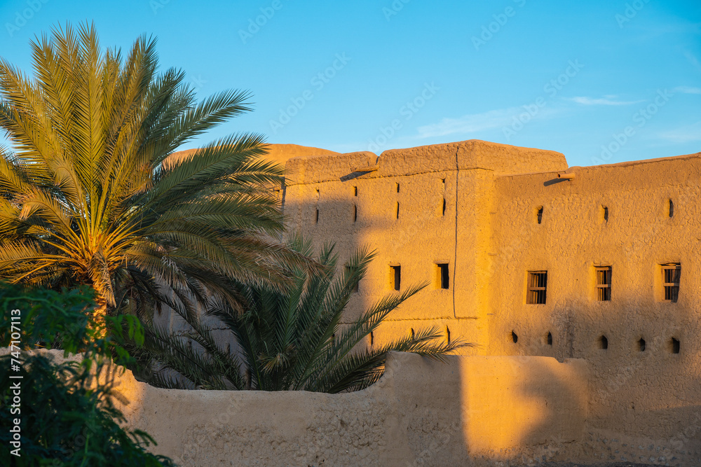 Adam Castle, Oman, ancient fortresses, cities of Arabia, sights of Oman ...