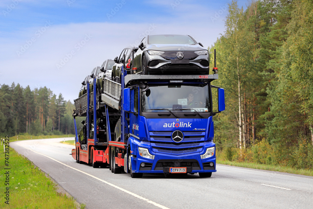 Blue Mercedes-Benz Actros vehicle carrier truck Autolink transports new ...