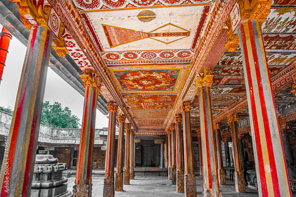 Jina Kanchi or Tirupparauthikundram Jain temple or Jeenaswamy ...