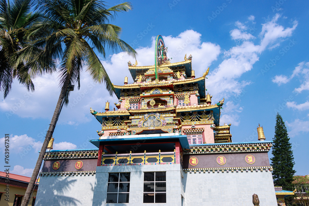 Namdroling Monastery Golden Temple. A new temple, the "Padmasambhava ...