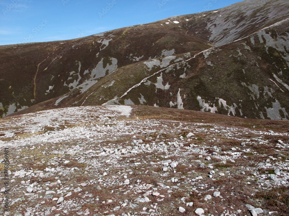 Beinn A' Ghlo - Munro - Carn Liath - Benn Mhaol - Braigh Coire Chruinn ...