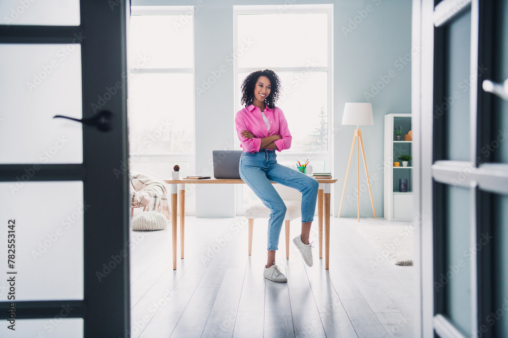 Full size photo of pretty young girl sit table confident entrepreneur ...