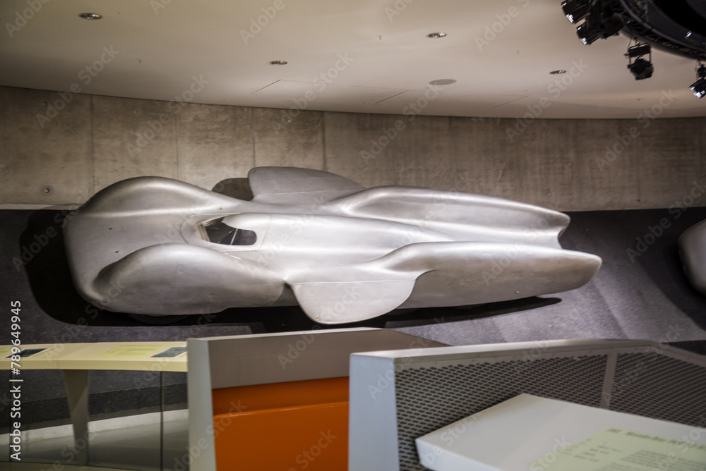 Mercedes-Benz T80 world record car designed by Ferdinand Porsche ...