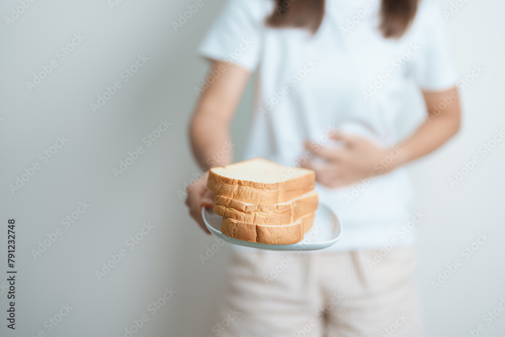 Gluten intolerance, Gluten free and celiac disease or wheat allergy ...