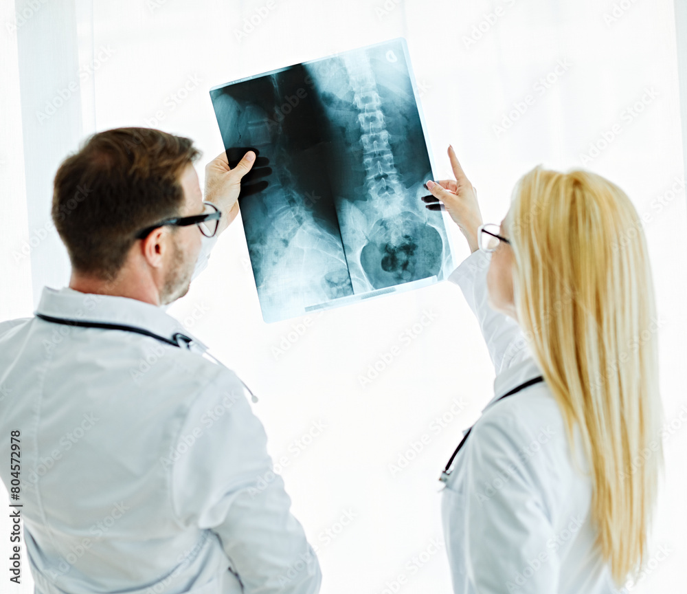Stock-Foto „doctor hospital team medical x-ray x ray radiology ...
