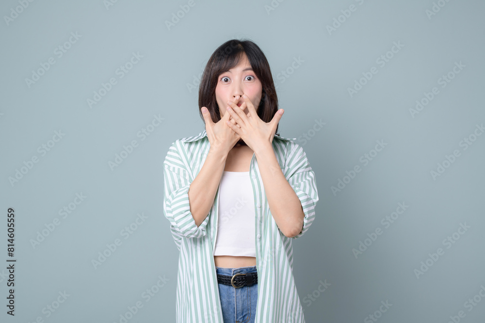 Lifestyle, people emotions and casual concept. Surprised gasping asian ...