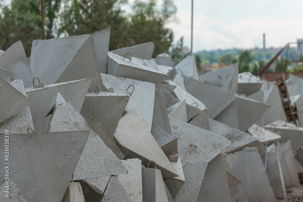 Concrete pyramids. Dragon teeth. Protection and trap for tanks ...