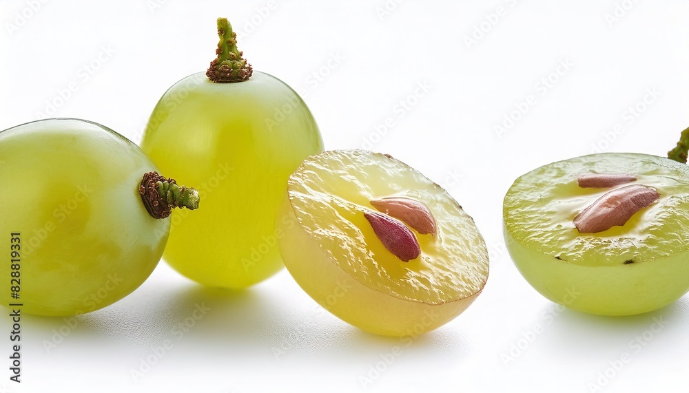 fresh whole Green bunch, cluster or group of Thompson table seedless ...
