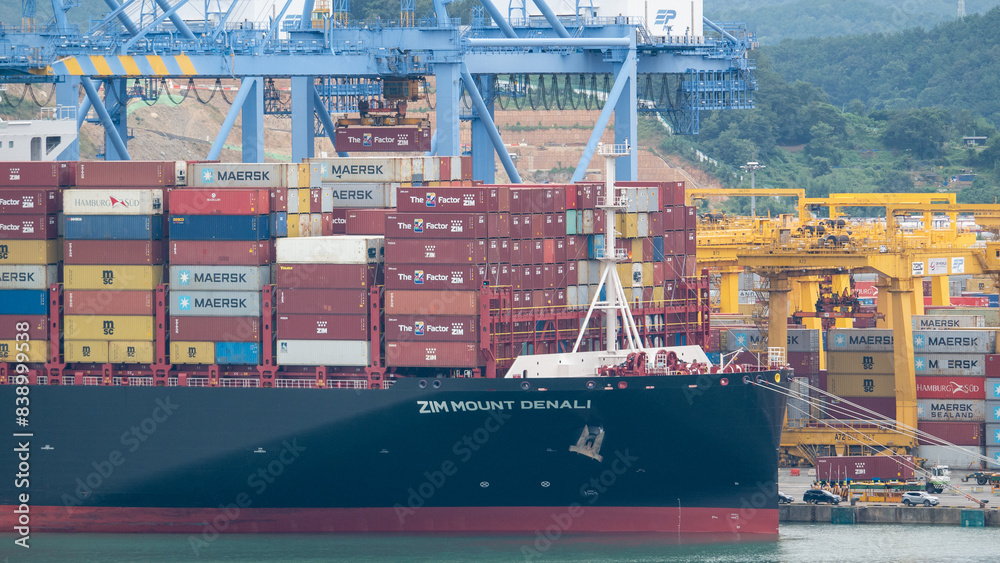 Busan, South Korea - 10.01.2023: ZIM Forward part of Mound Denali LNG ...