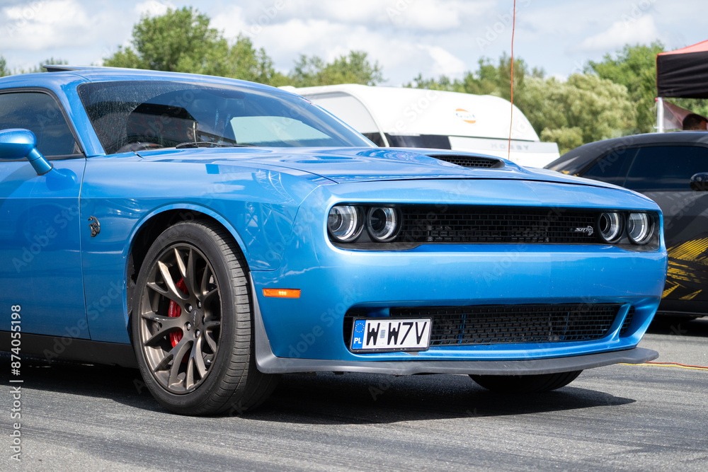 Dodge Challenger, legendary American muscle car renowned for its iconic ...