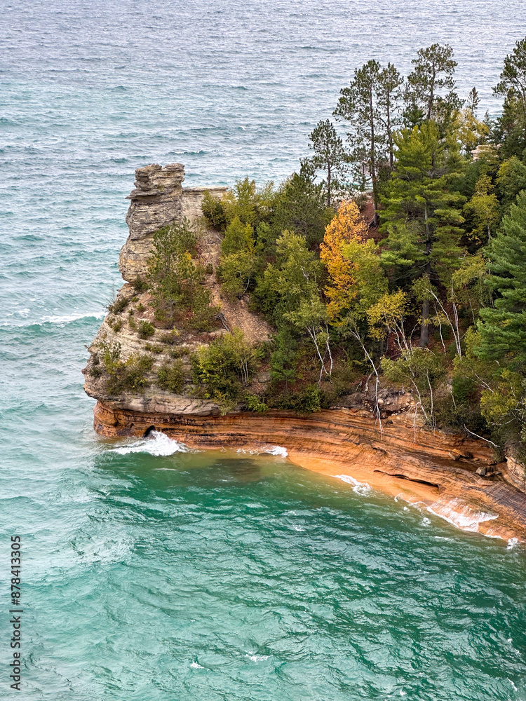 Miner's Castle, a beautiful geologic rock formation in the Pictured ...