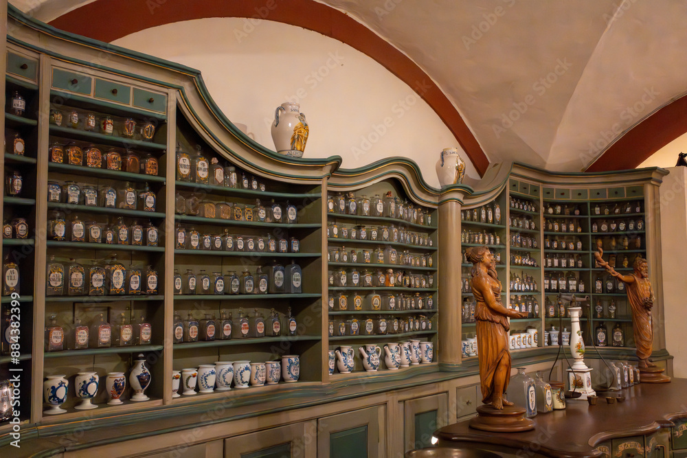 Old pharmacy, Historic German Apothecaries, Antique Medicine Bottles ...