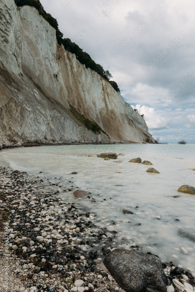 Summer at the white cliffs of Møns Klint, at «Dronningstolen», in the ...