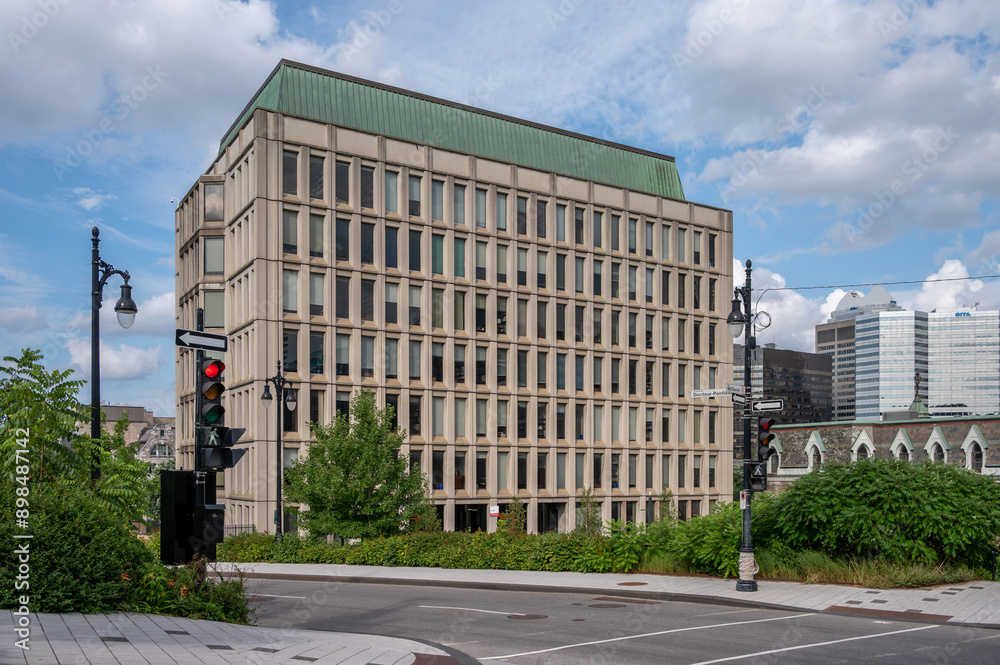Montreal, Quebec - July 17, 2024: Leacock Building on the McGill ...