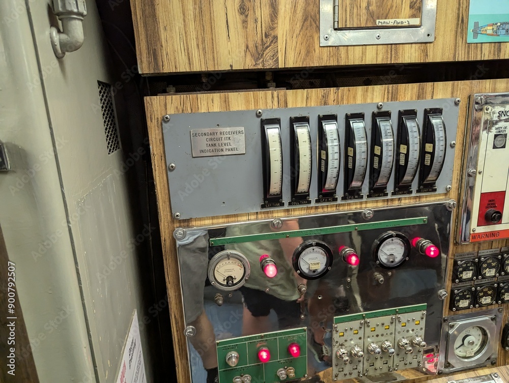 Portland, Oregon, USA - 07.11.2024: OMSI, Portland Museum of Science ...