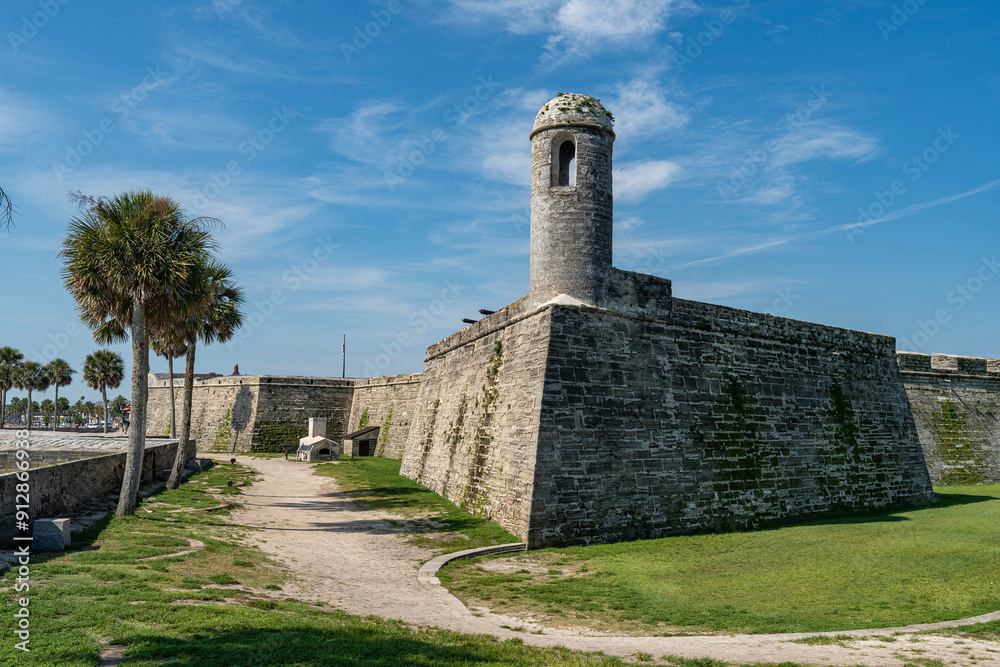 Castillo de San Marcos Fort at angle Side view Stock Photo | Adobe Stock