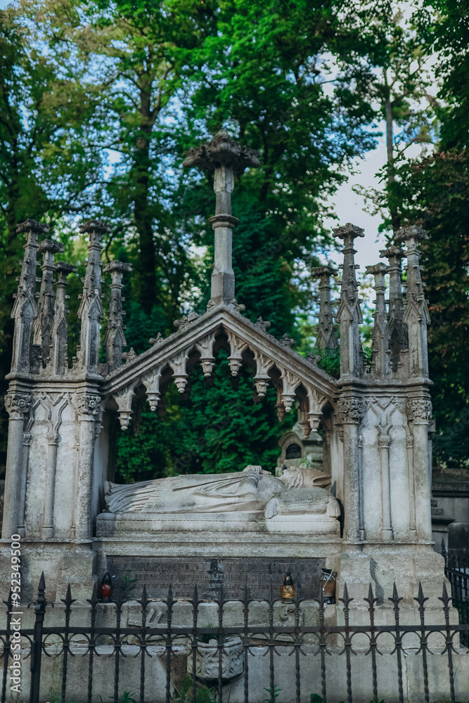 Foto de Stock Lychakivske Cemetery is a historic municipal cemetery ...