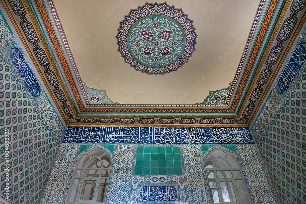 Decorated with 17th century Kutahya and Iznik tiles Mosque of the Black ...