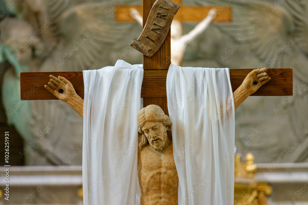 2024-08-02, Paris, FRANCE. Face of Jesus Christ crucified on the cross ...