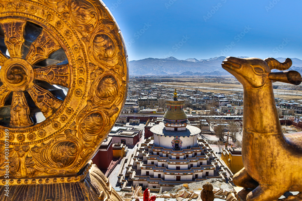 Discover tranquility in the historic beauty of Gyantse, Tibet, where ...