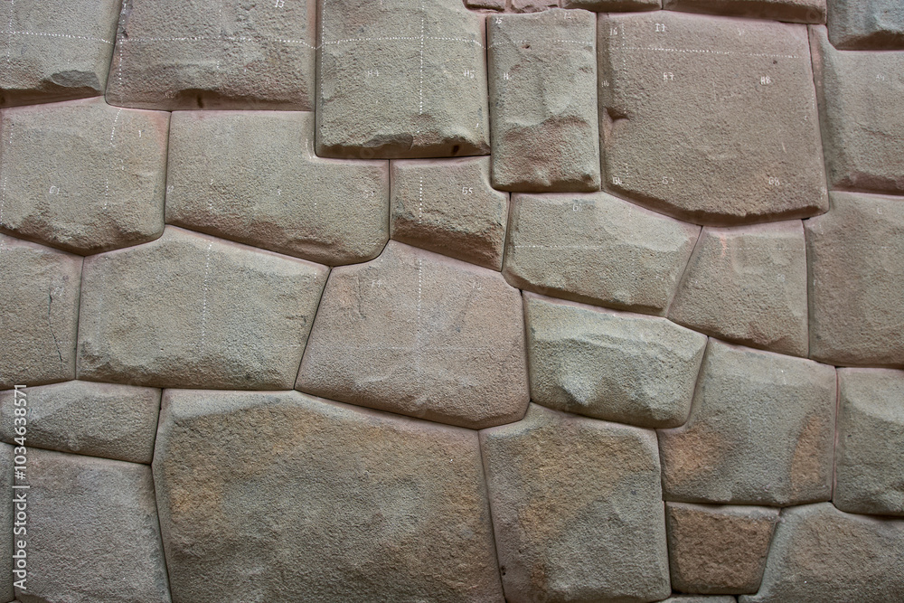Foto Inca stone walls in Cusco, Peru, a remarkable example of Inca ...
