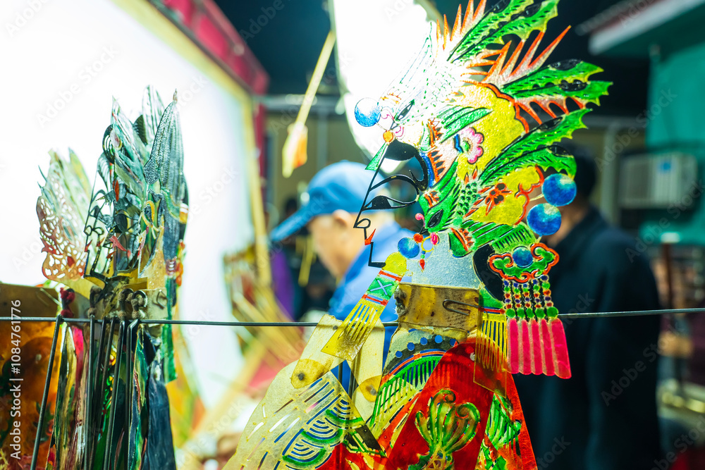 Chinese shadow theater, is also known as "the hand-operating shadow ...
