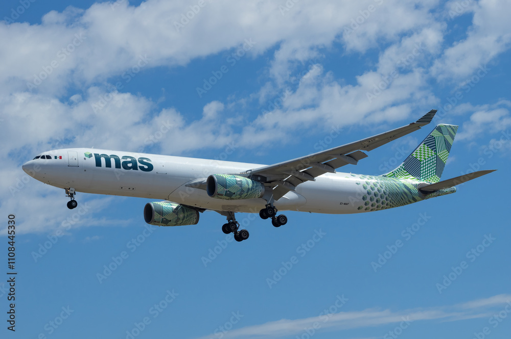 Foto de Stock Airbus A330 jet with registration EI-MAF operated by MAS ...