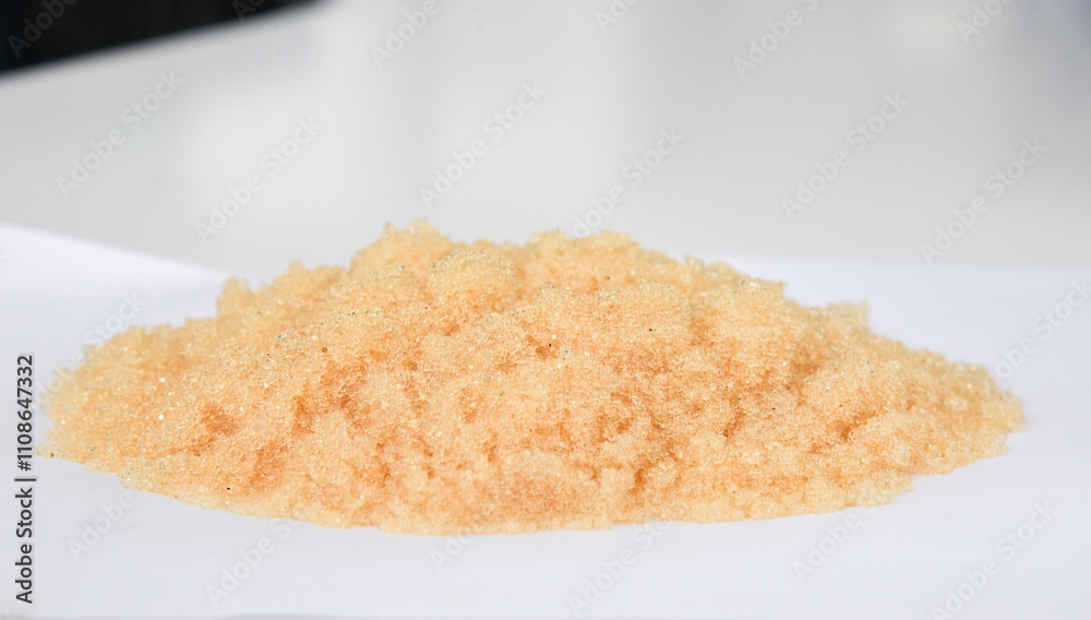 Microbeads of ion-exchange resin (ion-exchange polymer) Wet resin ...