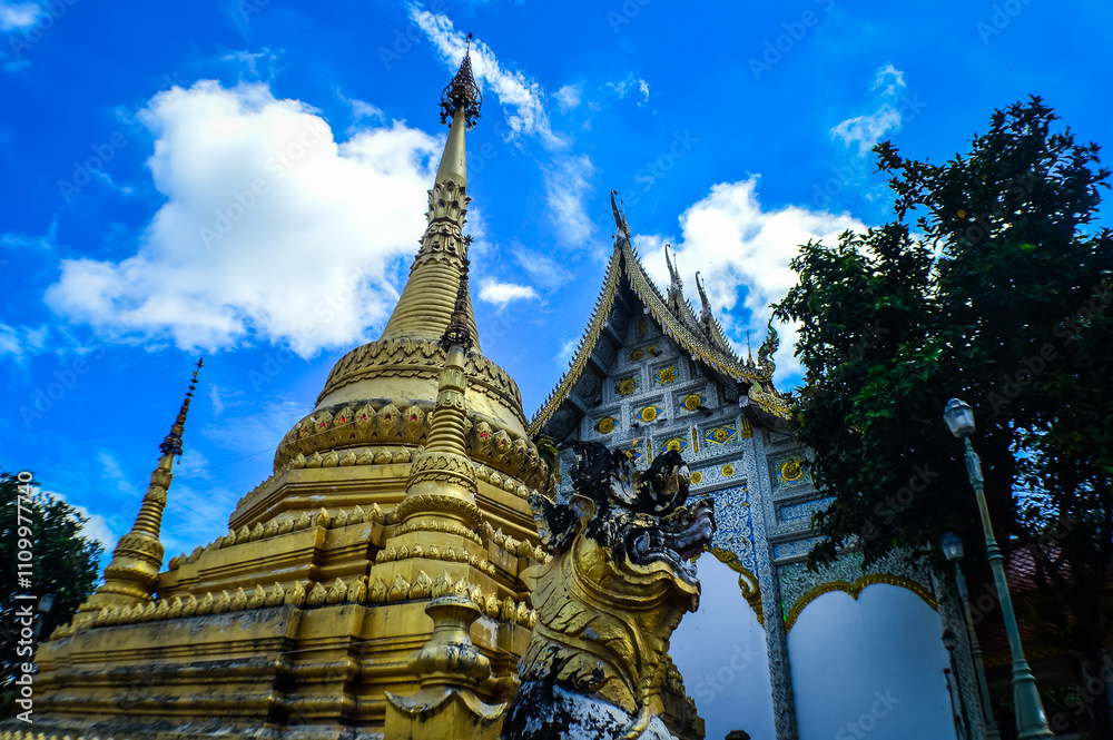 Chapel and Gold Pagoda, Lanna Architecture, Symbols of Buddhism, South ...