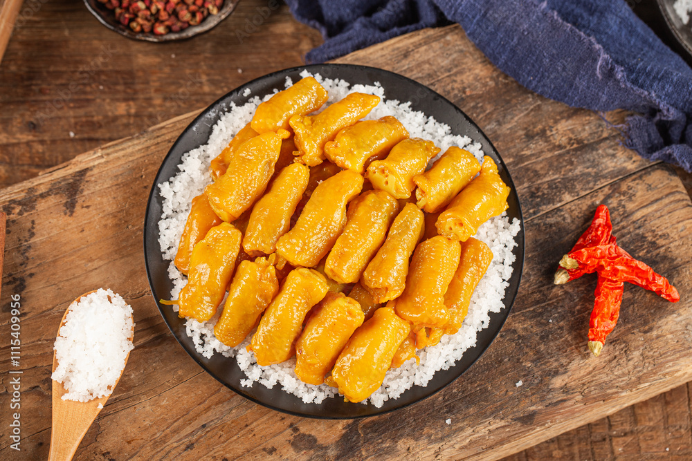 Hakka Salt Roasted Chicken Foot Muscle，Chicken feet tendon is a part of ...