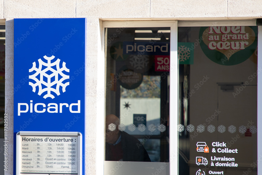 Picard entrance logo sign and brand text of French market store food ...