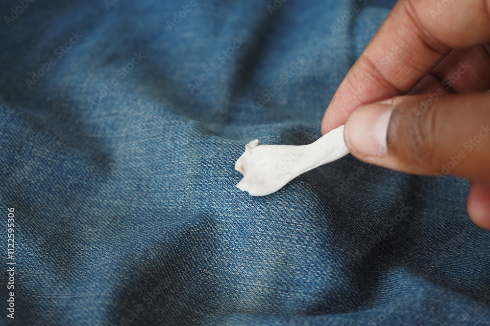 Detailed instructions for effectively removing chewing gum from fabric ...