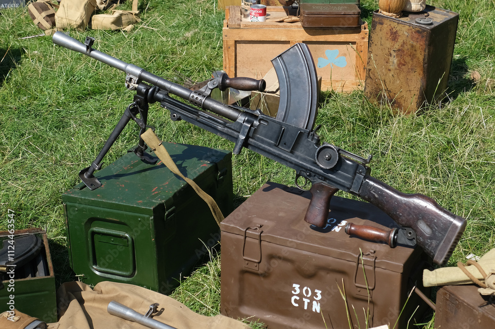 The Bren gun was a series of light machine guns (LMG) made by Britain ...
