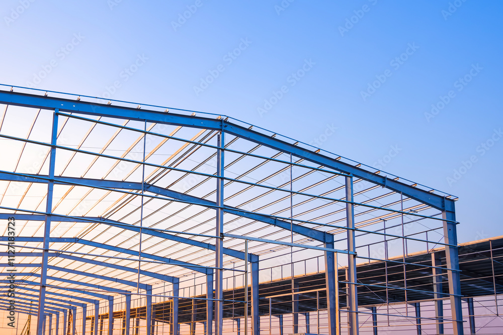 Factory building framework with metal post and roof beam structure in ...