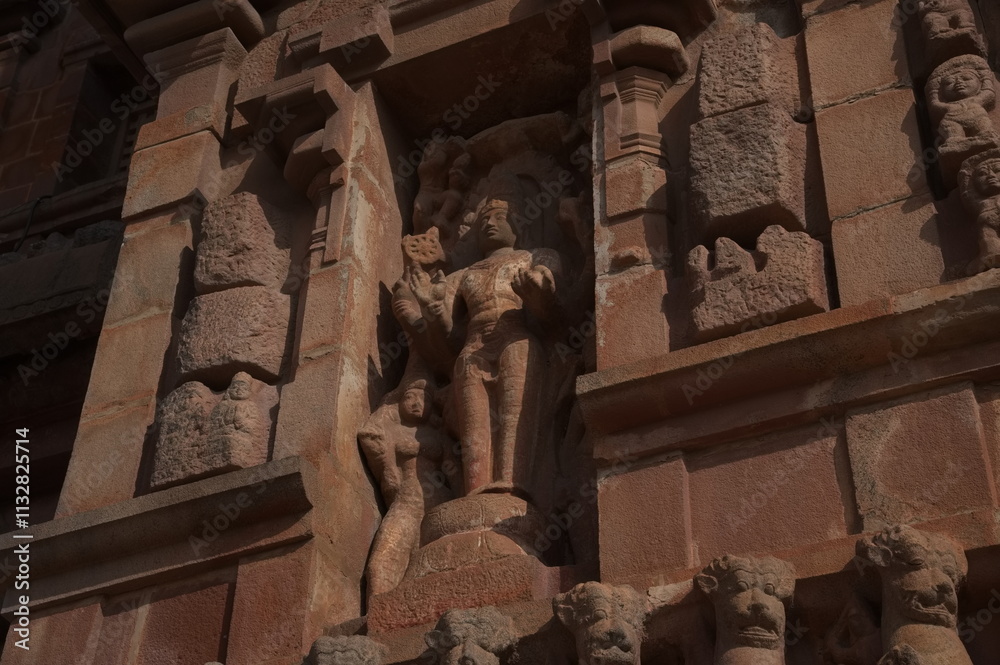 Marvelous architecture of heritage tanjore brihadeeswarar Brihadisvara ...